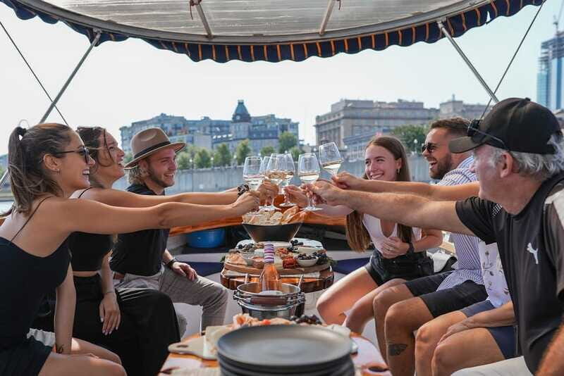 Montreal: Electric Boat Cruise with Onboard Drinks - Who Should Book This Tour?