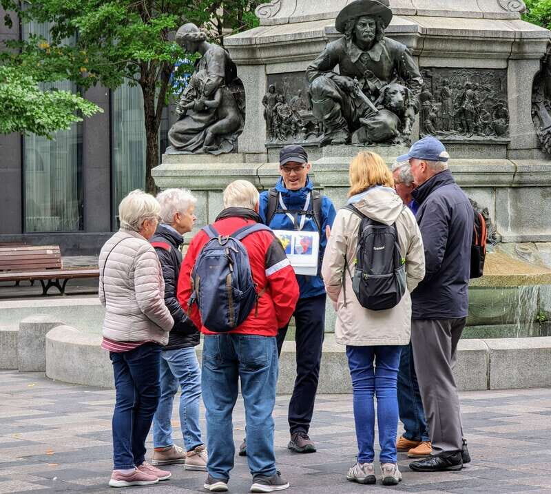 Montreal: Explore Old Montreal Small-Group Walking Tour - What Does the Price Get You?