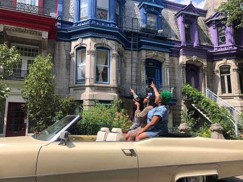 Montréal: Guided Tour in Vintage Convertible Cadillac - Authenticity and Insider Tips