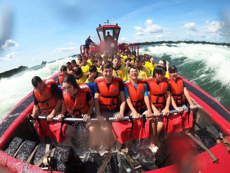 Montreal: Jet Boating on the Lachine Rapids - Why Choose a Jet Boat Ride in Montreal?