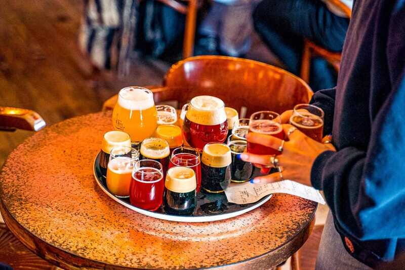 Montreal: Mile End District Food Tour with 8+ Tastings - Accessibility and Practical Details