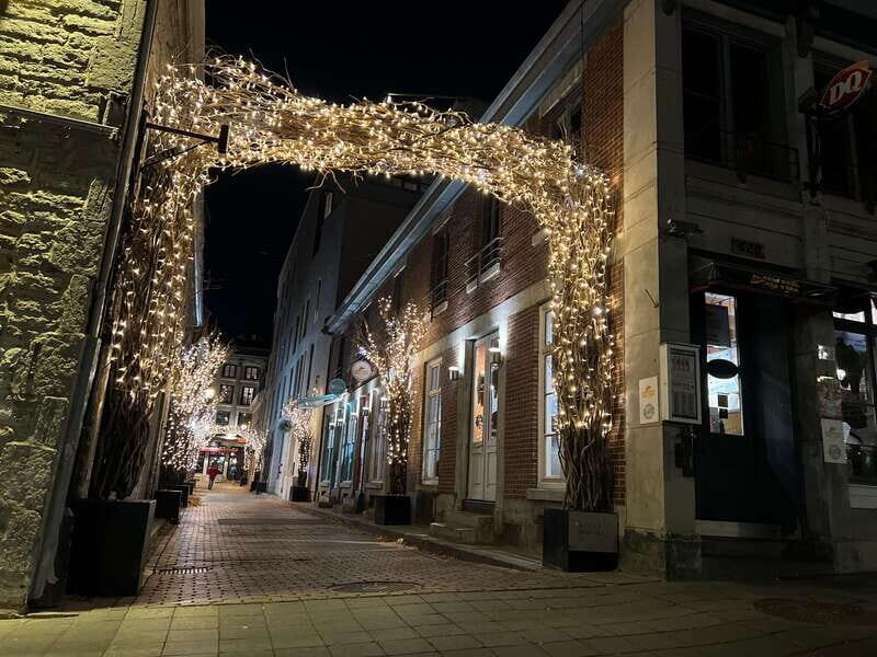 Montreal: Private Tailored Night Walk for Layover Travelers - Value and Practicality