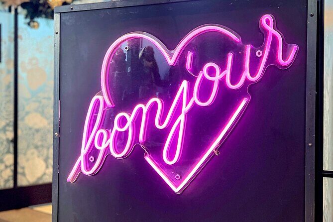 Montreal Private Walking Tour to Downtown RESO and Old Montreal - The Sum Up: Who Is This Tour Best For?