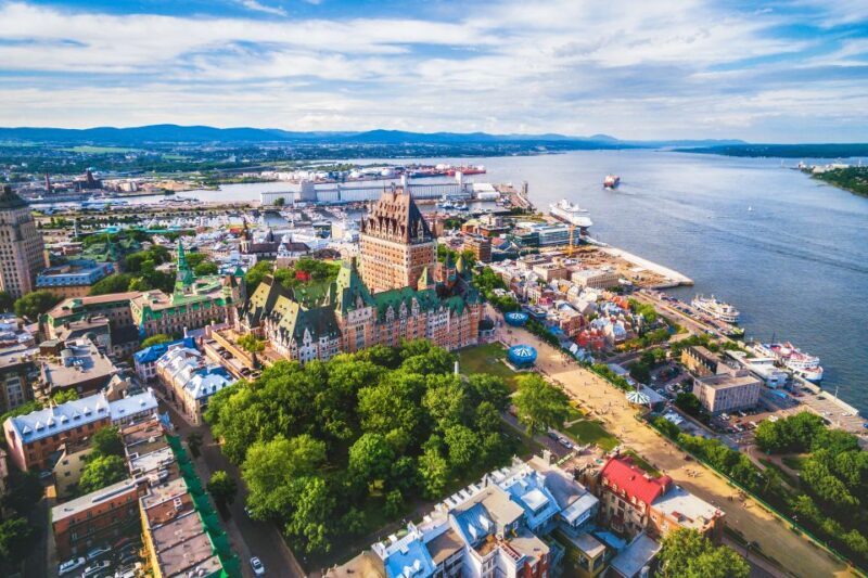 Montreal: Small Group Tour with River Cruise and Notre Dame - FAQ