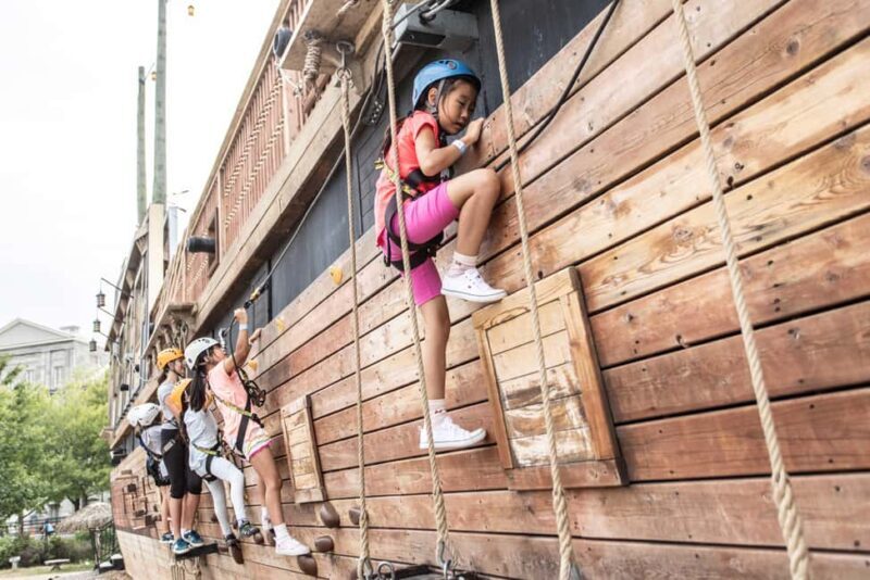 Montreal: Voiles En Voiles Aerial Park Admission Ticket - Key Points