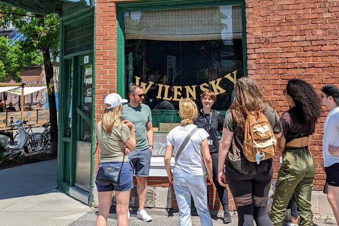Montreal's Plateau Mont-Royal and Mile End Tour by MTL Detours - FAQs