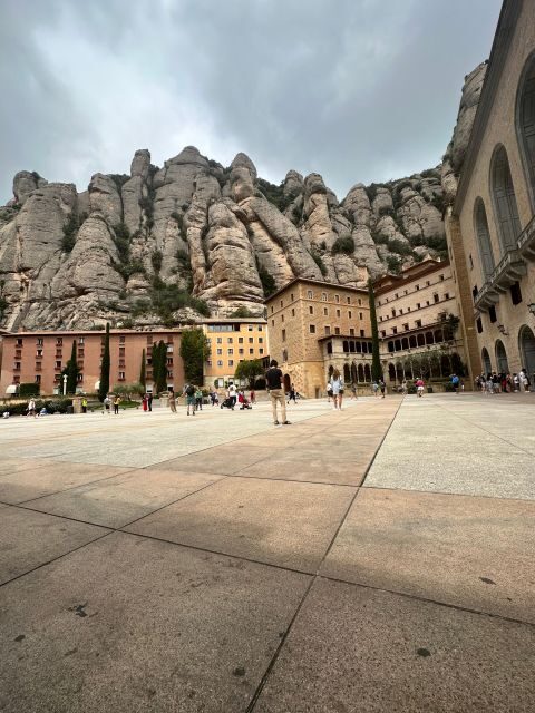 Montserrat & Cavas - Key Points