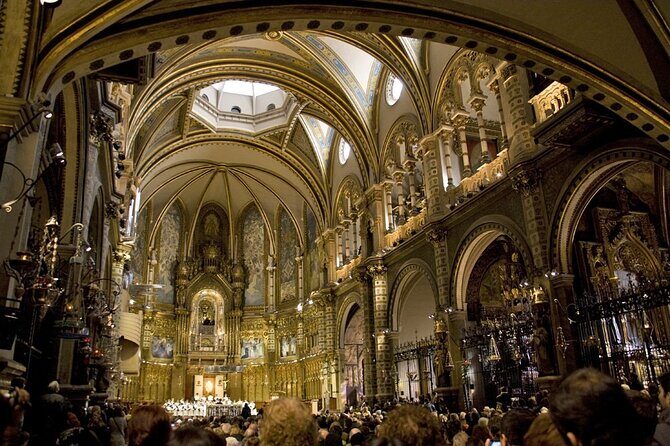 Montserrat Complete Guided Tour & The Boys Choir's Performance - Why This Tour Is a Great Introduction to Montserrat