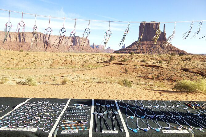 Monument Valley 4x4 Tour - Authentic Experiences That Leave an Impression