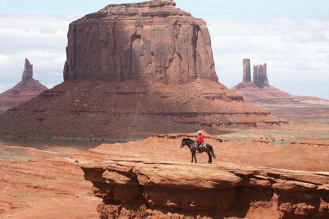 Monument Valley/Navajo Indian Reservation from Sedona/Flagstaff - Ending the Day