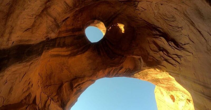 Monument Valley: Scenic 2.5-Hour Guided Tour - Why You Should Consider This Tour