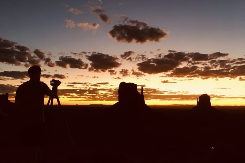 Monument Valley: Sunset Tour with Navajo Guide - The Cultural Experience