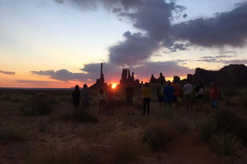 Monument Valley: Sunset Tour with Navajo Guide - Practical Details and Value