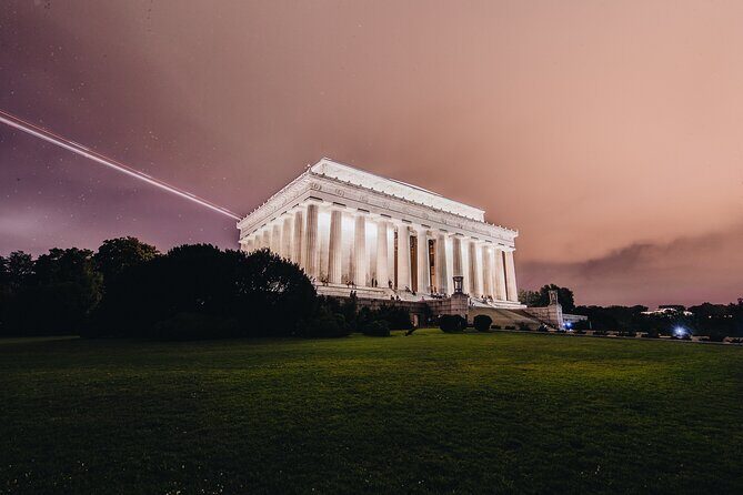 Monumental Moonlight Private Guided Bus Tour in Washington - Why This Tour Is Worth Considering