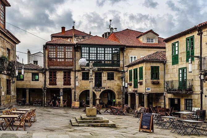 Monumental Morning Walking Tour in Pontevedra - An In-Depth Look at the Tour Experience