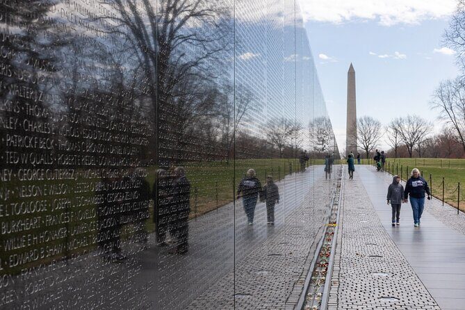Monuments and Memorials Night Walking Tour - Final Thoughts