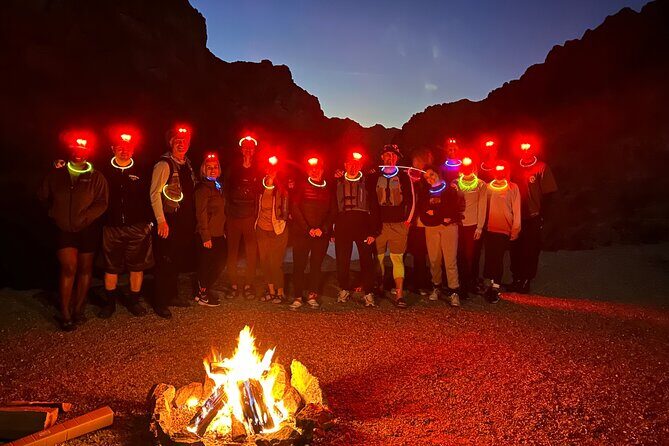 Moonlight Neon Kayak Tour at Sunset near Las Vegas - FAQ