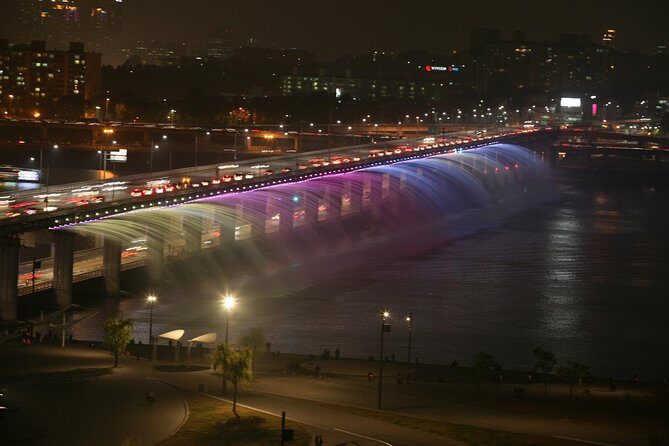 Moonlight Rainbow Fountain Show Night Tour in Seoul - In-Depth Look at the Tour
