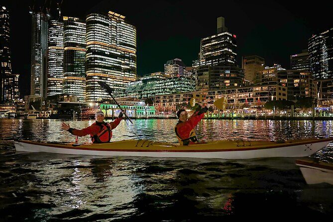 Moonlight Sea Kayaking Experience in Sydney's VIVID Festival - Pricing and Value Analysis