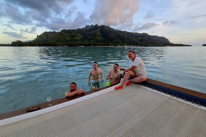 Moorea Lagoon Cruise 3 hours Snorkeling Tour - FAQs