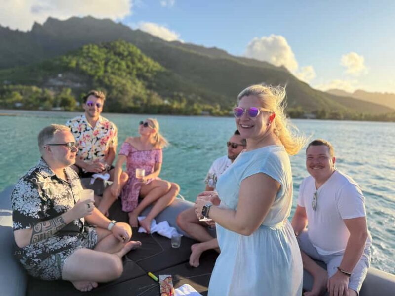 Moorea: Private Sunset Cruise with Champagne & Snorkeling - Embarking on the Voyage