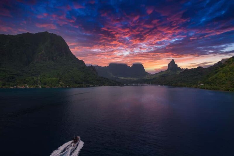 Moorea: Private Sunset Cruise with Champagne & Snorkeling - Ending the Tour