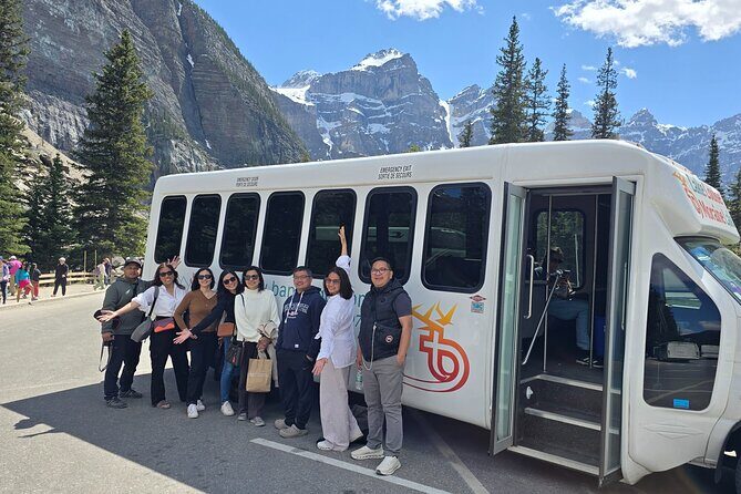 Moraine Lake and Lake Louise Half Day Tour - Transportation and Group Size