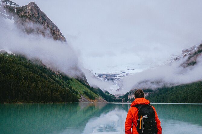 Moraine Lake & Lake Louise Sunset & Wildlife Adventure - Wildlife Spotting in Bow Valley Parkway