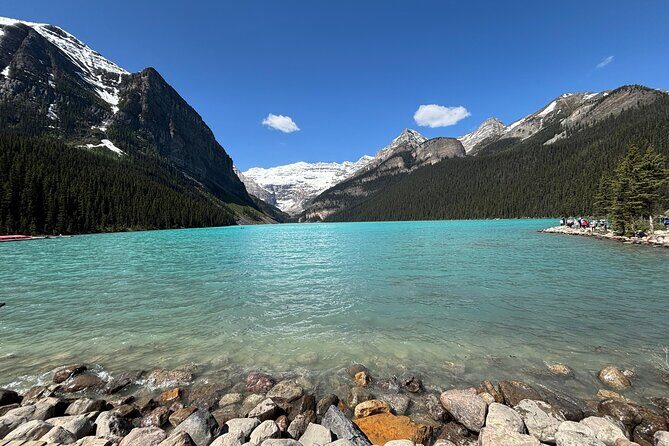 Moraine Lake & Louise & Banff Day Tour From Calgary-Canmore-Banff - The Itinerary: A Closer Look at Each Stop