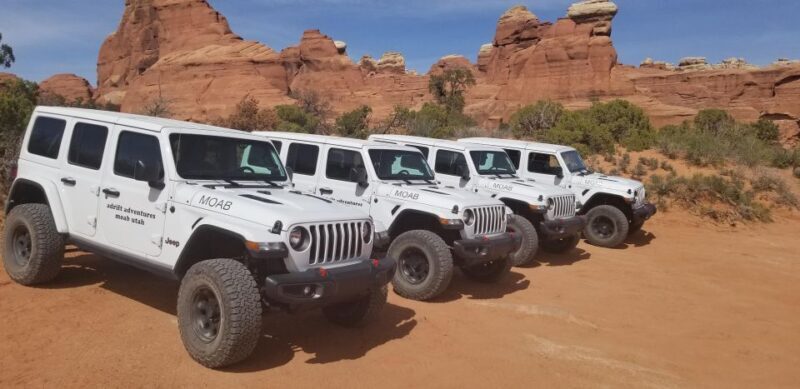 Morning Arches National Park 4x4 Tour - The Experience From a Travelers Perspective