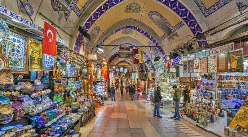 Morning Bosphorus Cruise with Topkapi Palace & Grand Bazaar - The Itinerary: What to Expect from Dawn to Sunset