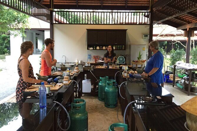 Morning Cooking Class in Traditional Pavilion with Beautiful Garden - Chiang Mai - FAQ