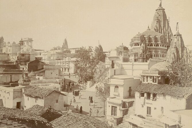 Morning Heritage Walk - TRAVEL WITH CHINMAY - With Local B. Fast - Making the Most of This Experience