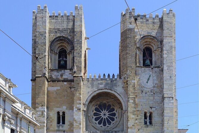 Morning Lisbon Sanctuary of Christ the King,Castelo &Belem Tower - Exploring Lisbon: A Deep Dive into the Itinerary