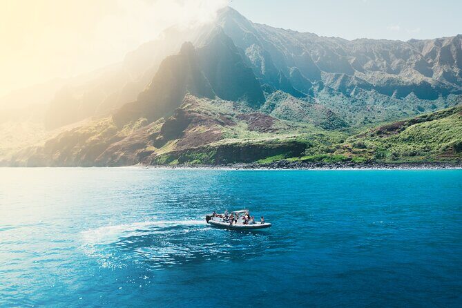 Morning Na Pali Adventure & Snorkel Tour (Hanalei Departure) - The Guide and the Experience