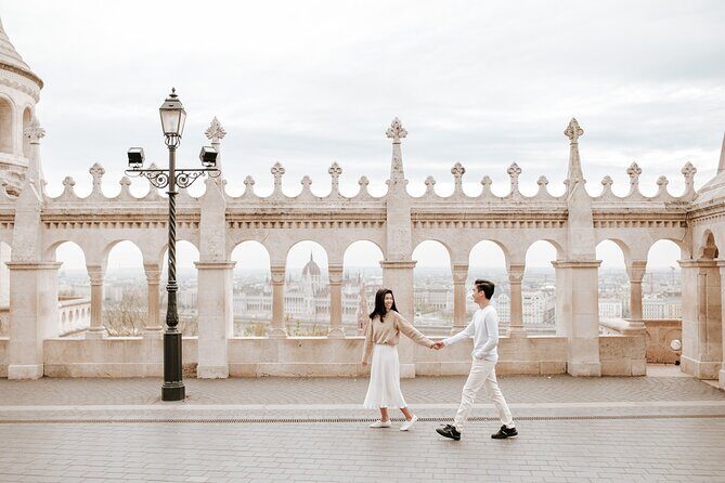 Morning Photoshoot in Beautiful Budapest - Why Travelers Will Love This Photoshoot