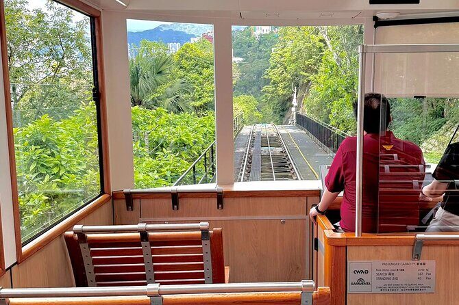 Morning Tour - Deluxe Hong Kong Island Tour with Hotel Pickup in Kowloon - FAQs