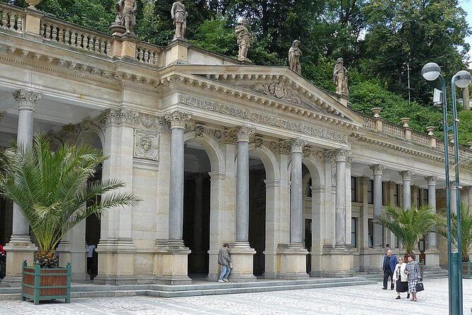 Moser Glassworks and Jan Becher Museum and Karlovy Vary Private Tour from Prague - The Journey Begins: From Prague to Northern Bohemia