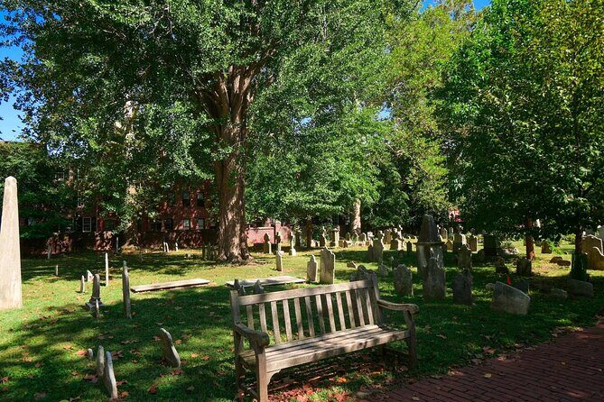 Most Charming Colonial Walking Tour: Society Hill + Old City - Who Will Most Enjoy This Tour?