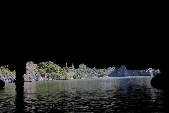 Most favorite full day boat tour with kayaking in Lan Ha bay, Ha Long bay - FAQs