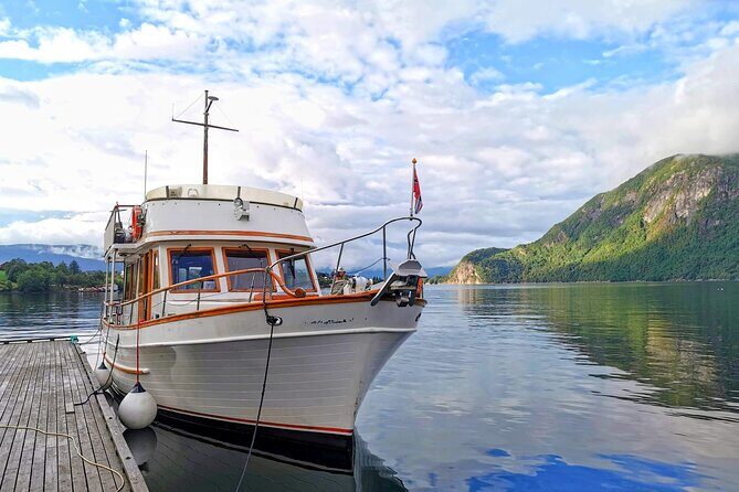 Mostraumen Private Pontoon Cruise - An Authentic Fjord Adventure in an Intimate Setting