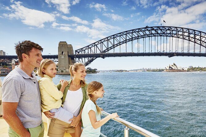 Mother's Day Lunch Cruise - Setting the Scene: What to Expect