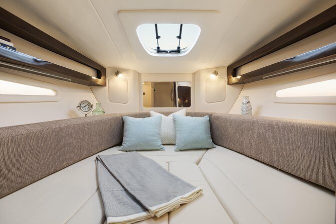 Motor Yacht (2020)Luxury Private Cruise Around Santorini - Analyzing the Value: Is It Worth It?