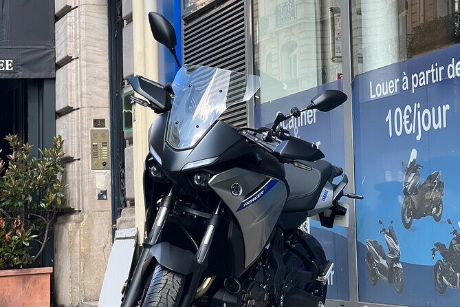 Motorcycle rental A2 Tracer 7 Yamaha  (A2 license) Paris - Key Points