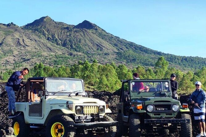 Mount Batu Sunrise by Jeep 4WD + Black lava + Natural Hotspring - Insights from Participants