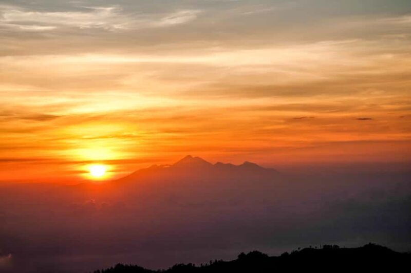 Mount Batur: 2D1N Kintamani Tour with Private Sunrise Hiking - The Sum Up