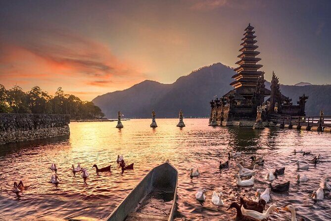 Mount Batur Hot Springs and Best Bali Waterfall Tour - Discovering Hidden Gems: Kanto Lampo Waterfall