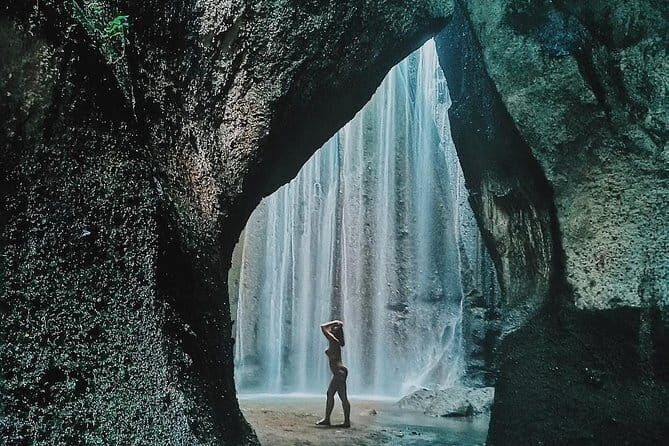 Mount Batur Jeep Sunrise, Hot Spring, Tukad Cepung Waterfall - Lunch and Rest at a Local Spot