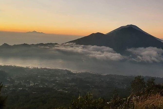 Mount Batur Sunrise Trek with Natural Hot Spring - All Inclusive - The Hike: From Darkness to Dawn