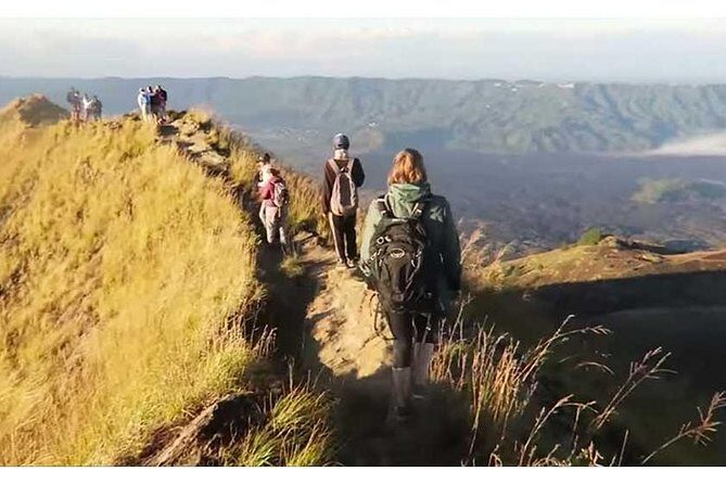 Mount Batur Sunrise Trekking with Hotel Transfers - Who Should Consider This Tour?